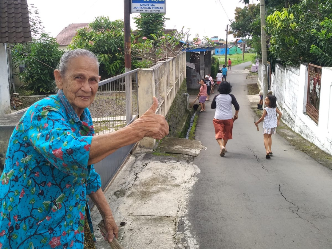 Adrianus Hadirkan Damai Untuk Sesama - Gereja Santo Yusup Ambarawa